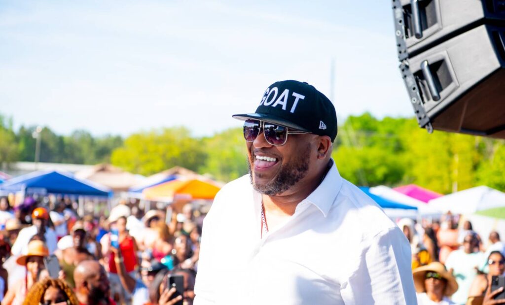 “Omar Cunningham: Celebrating Resilience, Music, and Soulful Journey ...