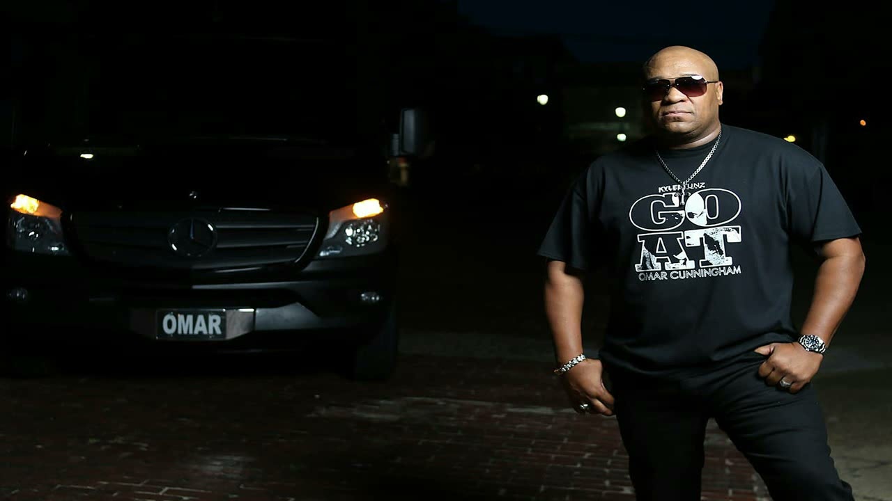 “Omar Cunningham: Celebrating Resilience, Music, and Soulful Journey ...